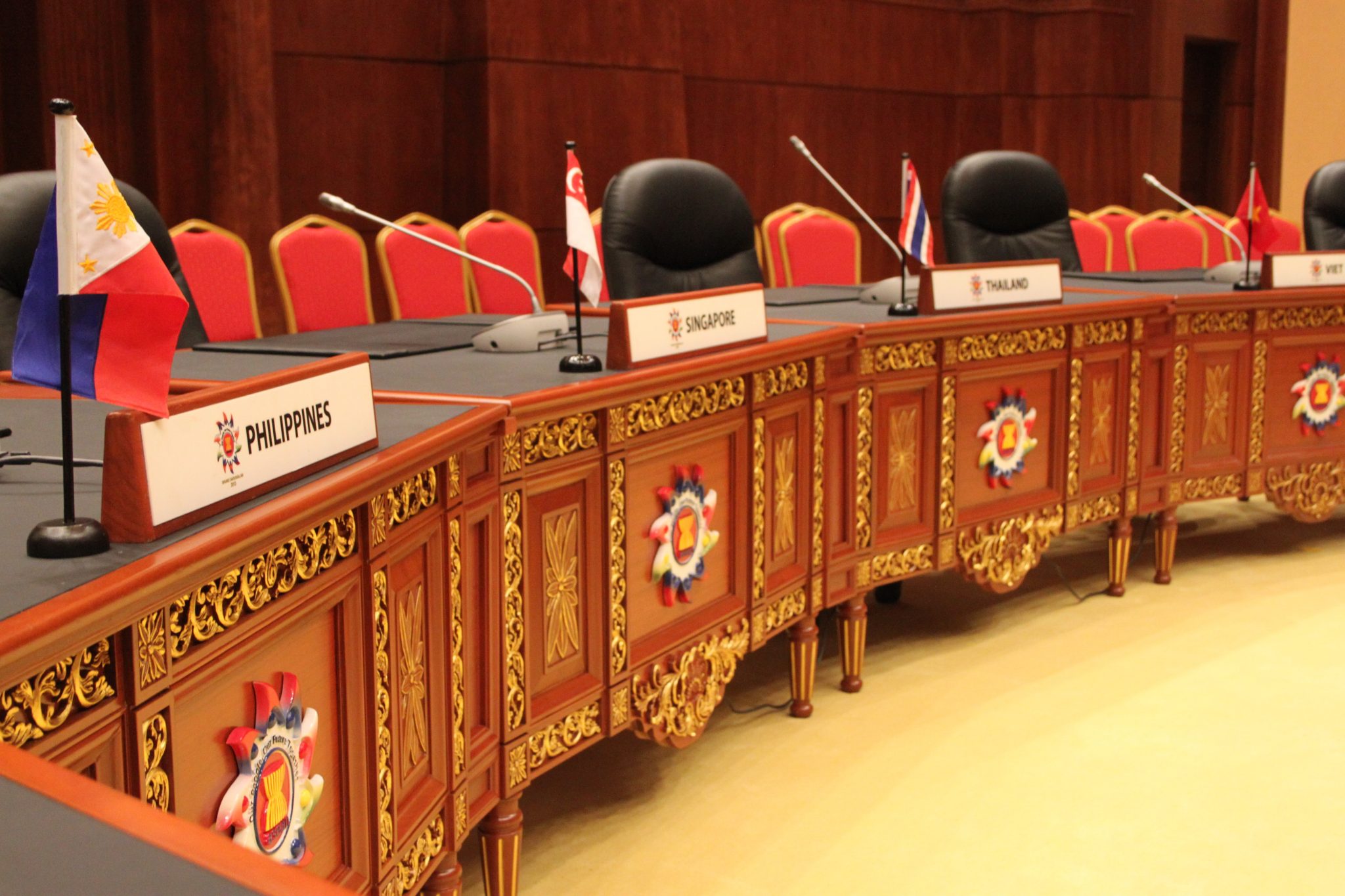 ASEAN Summit (Tables and Chairs) - GR Technic
