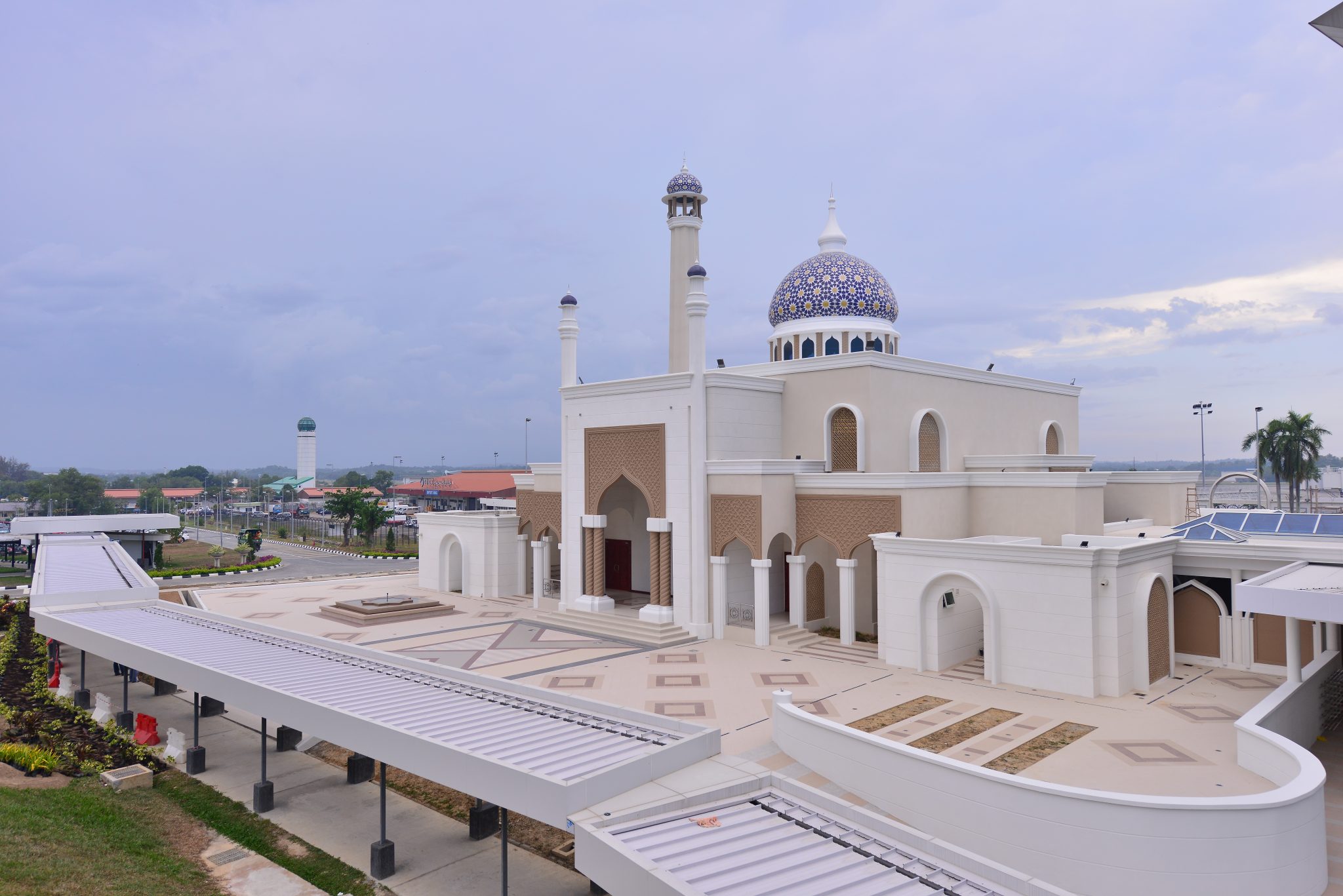Construction of Surau Lapangan Terbang Antarabangsa Brunei Darussalam ...